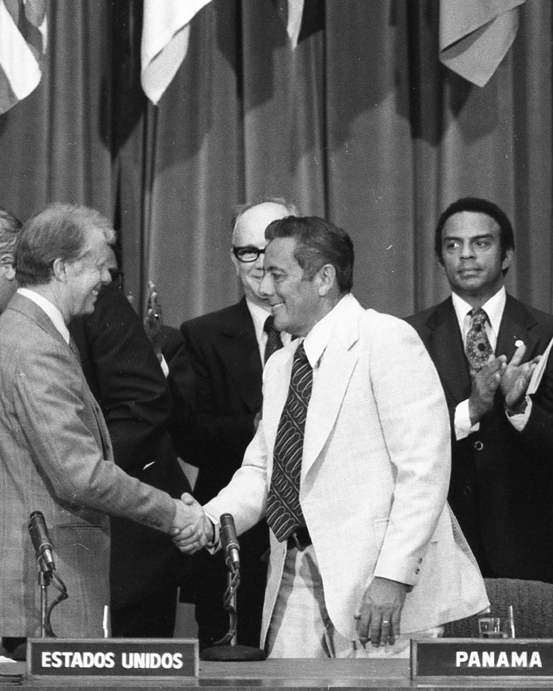 Hijo de Tigre y Mula | CRFIC